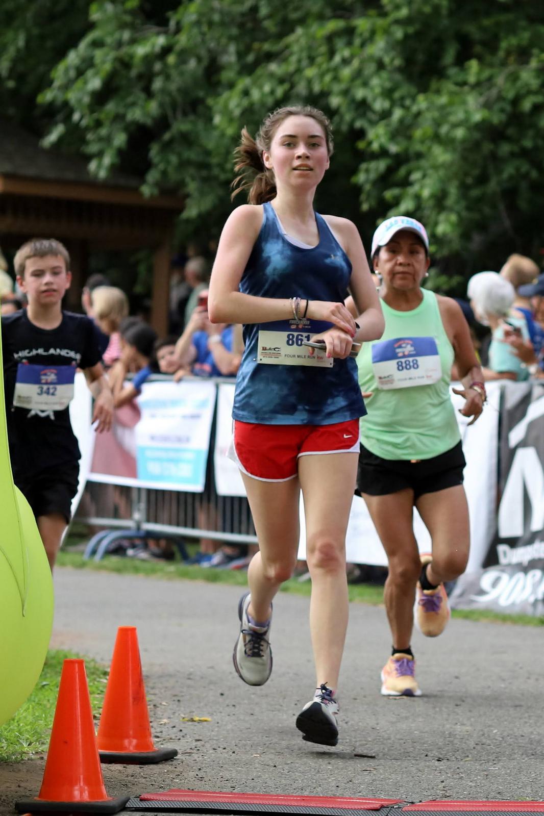 Firecracker 4-Miler Road Race & Fun Run – Cranford July 4th Running ...